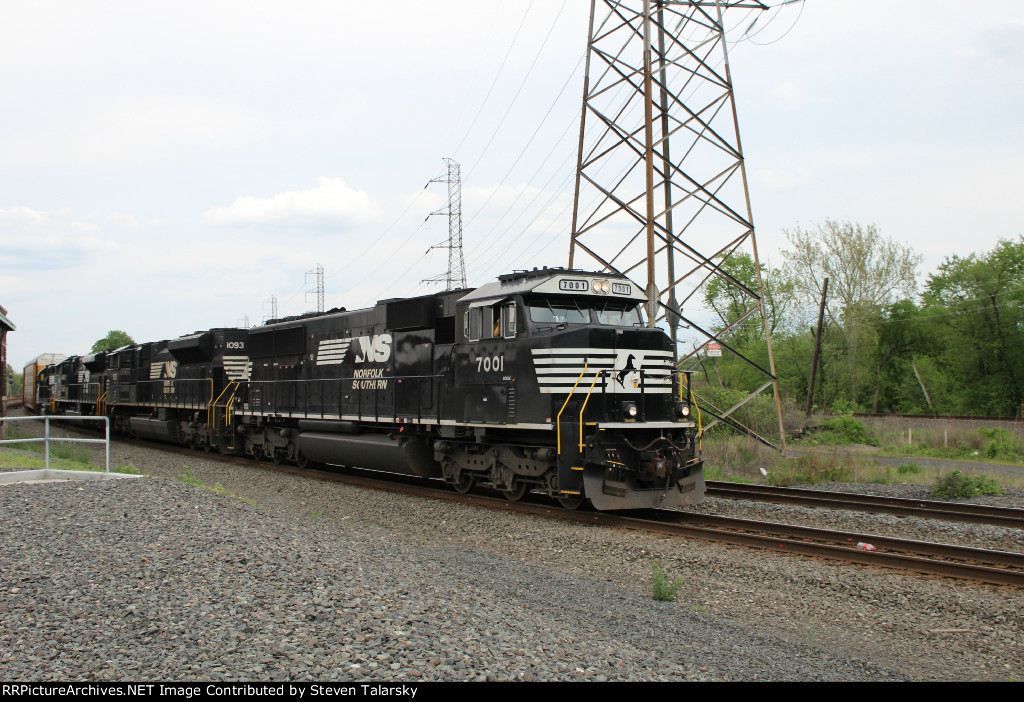 NS 7001